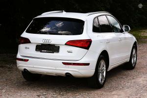 Balts Audi Q5 2017 Kretinga, ar dzinēja tilpumu 2.00 L un nobraukumu 160 tūkst. km par 14499 €, foto 9 vietnē AUTOMOTO.COM.LV