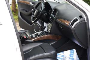 Balts Audi Q5 2017 Kretinga, ar dzinēja tilpumu 2.00 L un nobraukumu 160 tūkst. km par 14499 €, foto 19 vietnē AUTOMOTO.COM.LV