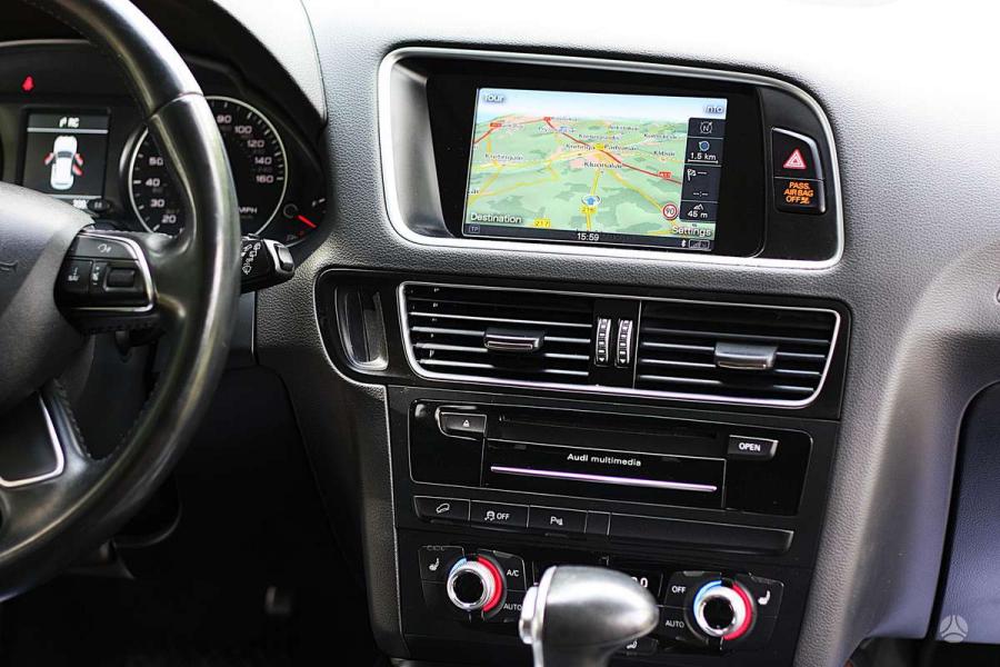 Balts Audi Q5 2017 Kretinga, ar dzinēja tilpumu 2.00 L un nobraukumu 160 tūkst. km par 14499 €, foto 27 vietnē AUTOMOTO.COM.LV