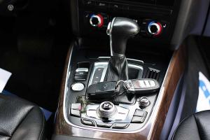Balts Audi Q5 2017 Kretinga, ar dzinēja tilpumu 2.00 L un nobraukumu 160 tūkst. km par 14499 €, foto 28 vietnē AUTOMOTO.COM.LV