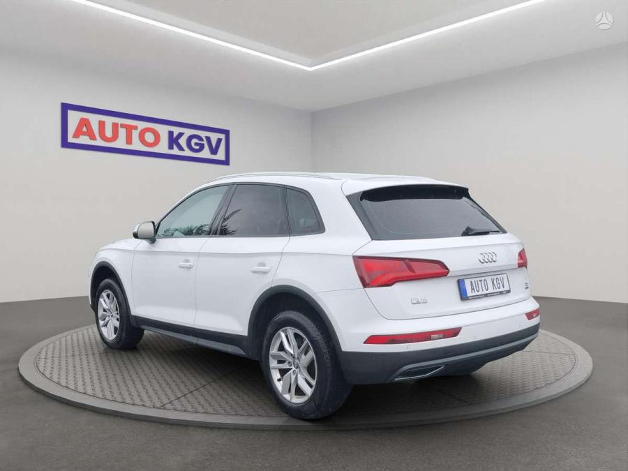 Balts Audi Q5 2017 Viļņa, ar dzinēja tilpumu 2.00 L un nobraukumu 103 tūkst. km par 20999 €, foto 4 vietnē AUTOMOTO.COM.LV