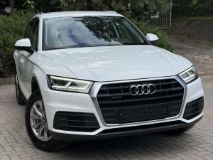 White Audi Q5 2017 in Prienai, with an engine capacity of 2.00 L and mileage of 219 thousand km for 18950 €, photo 5 on AUTOMOTO.COM.LV