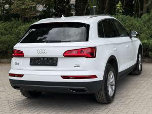 White Audi Q5 2017 in Prienai, with an engine capacity of 2.00 L and mileage of 219 thousand km for 18950 €, photo 15 on AUTOMOTO.COM.LV