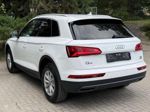 White Audi Q5 2017 in Prienai, with an engine capacity of 2.00 L and mileage of 219 thousand km for 18950 €, photo 16 on AUTOMOTO.COM.LV