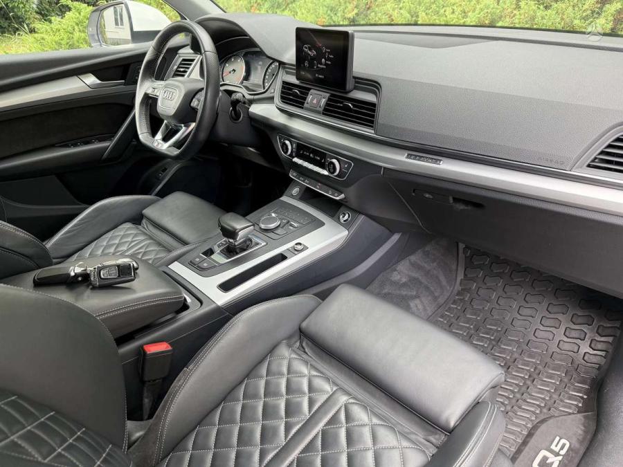 White Audi Q5 2017 in Prienai, with an engine capacity of 2.00 L and mileage of 219 thousand km for 18950 €, photo 27 on AUTOMOTO.COM.LV
