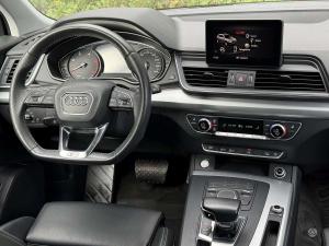 White Audi Q5 2017 in Prienai, with an engine capacity of 2.00 L and mileage of 219 thousand km for 18950 €, photo 31 on AUTOMOTO.COM.LV