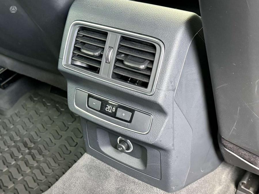 White Audi Q5 2017 in Prienai, with an engine capacity of 2.00 L and mileage of 219 thousand km for 18950 €, photo 45 on AUTOMOTO.COM.LV