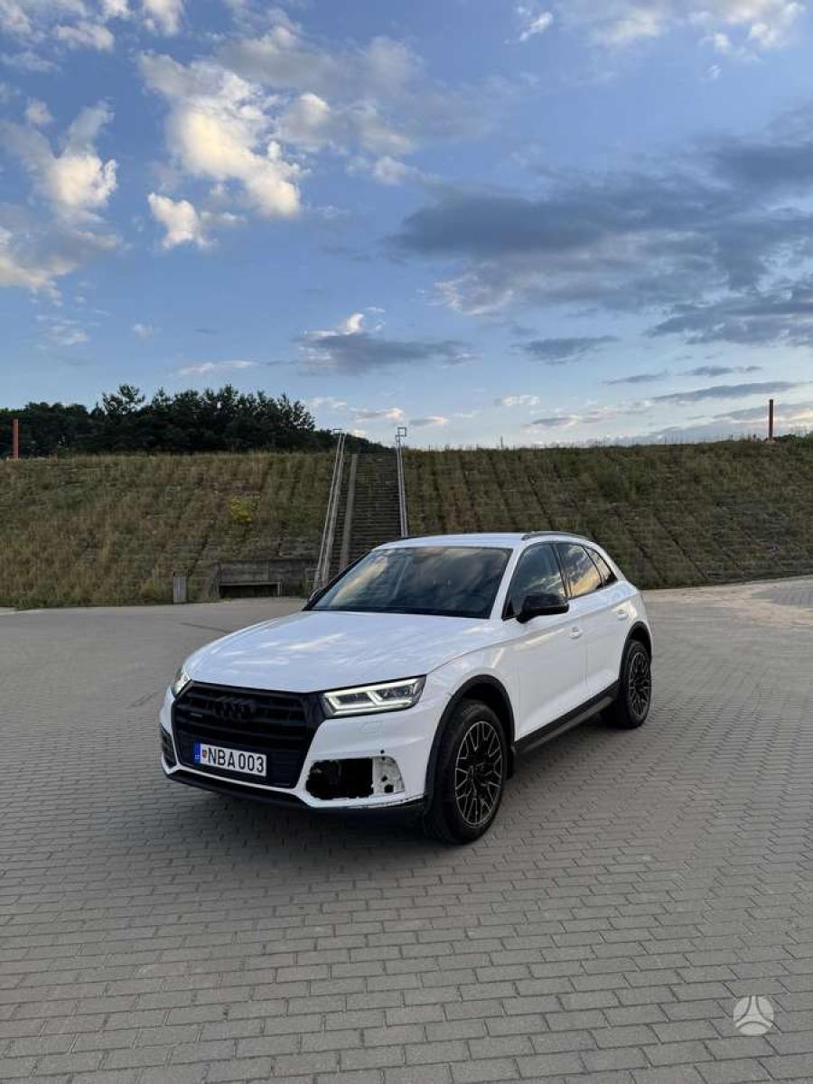 White Audi Q5 2017 in Kaunas, with an engine capacity of 1.97 L and mileage of 249 thousand km for 18800 €, photo 1 on AUTOMOTO.COM.LV