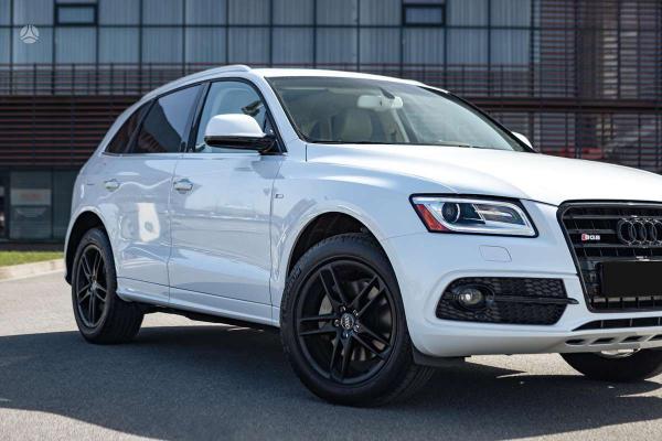 White Audi Q5 2017 in Klaipeda, with an engine capacity of 3.00 L and mileage of 240 thousand km for 13499 €, photo 5 on AUTOMOTO.COM.LV