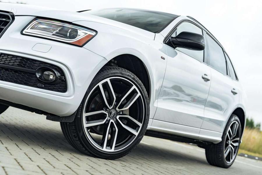 White Audi Q5 2017 in Klaipeda, with an engine capacity of 3.00 L and mileage of 194 thousand km for 14999 €, photo 8 on AUTOMOTO.COM.LV