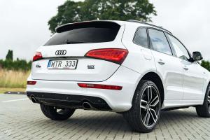 White Audi Q5 2017 in Klaipeda, with an engine capacity of 3.00 L and mileage of 194 thousand km for 14999 €, photo 16 on AUTOMOTO.COM.LV