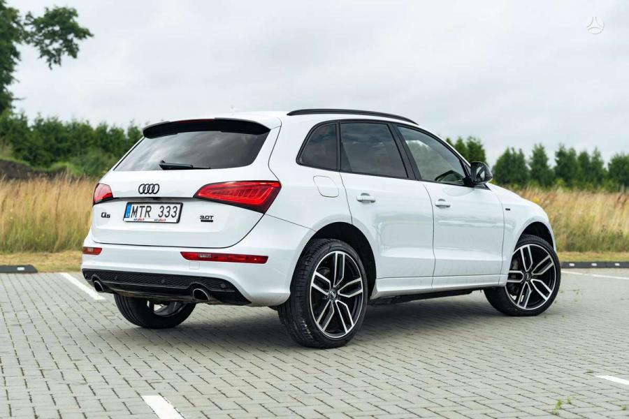 White Audi Q5 2017 in Klaipeda, with an engine capacity of 3.00 L and mileage of 194 thousand km for 14999 €, photo 17 on AUTOMOTO.COM.LV