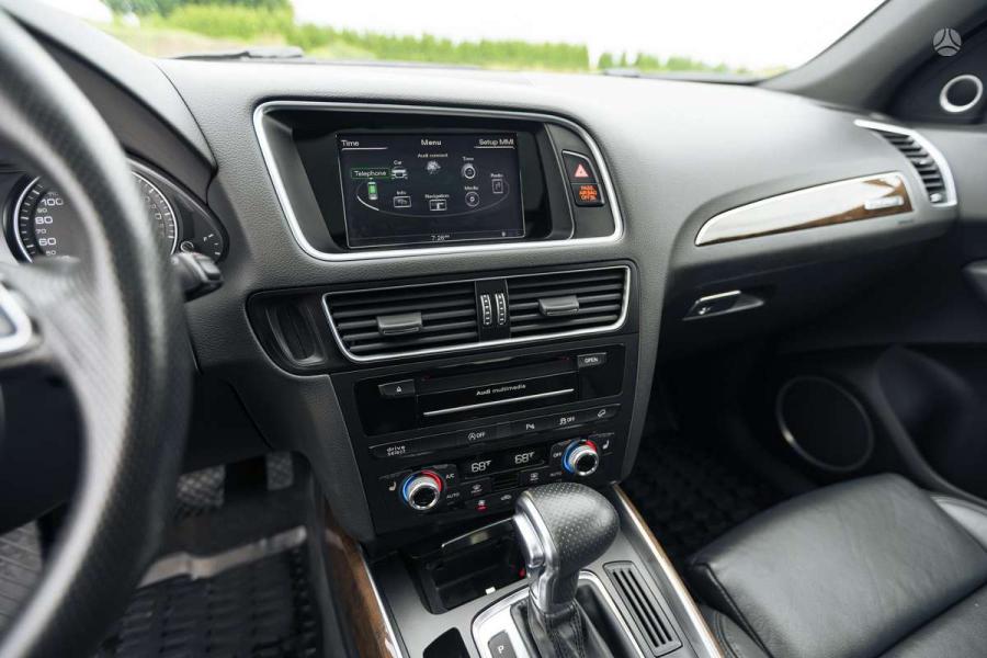 White Audi Q5 2017 in Klaipeda, with an engine capacity of 3.00 L and mileage of 194 thousand km for 14999 €, photo 25 on AUTOMOTO.COM.LV