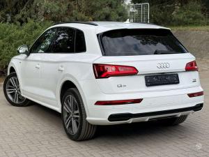 White Audi Q5 2017 in Prienai, with an engine capacity of 2.00 L and mileage of 202 thousand km for 21950 €, photo 12 on AUTOMOTO.COM.LV