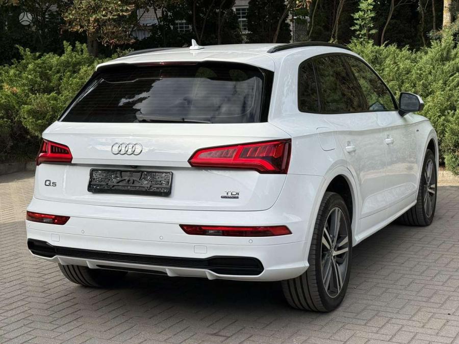 White Audi Q5 2017 in Prienai, with an engine capacity of 2.00 L and mileage of 202 thousand km for 21950 €, photo 14 on AUTOMOTO.COM.LV