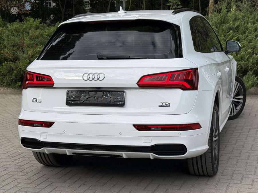 White Audi Q5 2017 in Prienai, with an engine capacity of 2.00 L and mileage of 202 thousand km for 21950 €, photo 17 on AUTOMOTO.COM.LV