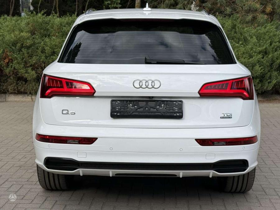 White Audi Q5 2017 in Prienai, with an engine capacity of 2.00 L and mileage of 202 thousand km for 21950 €, photo 18 on AUTOMOTO.COM.LV