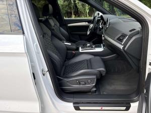 White Audi Q5 2017 in Prienai, with an engine capacity of 2.00 L and mileage of 202 thousand km for 21950 €, photo 32 on AUTOMOTO.COM.LV