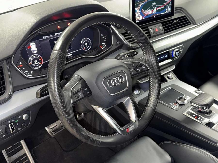 White Audi Q5 2017 in Prienai, with an engine capacity of 2.00 L and mileage of 202 thousand km for 21950 €, photo 39 on AUTOMOTO.COM.LV