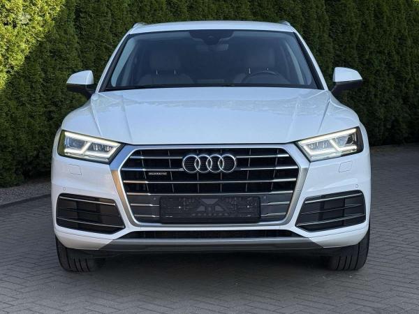 White Audi Q5 2017 in Jonava, with an engine capacity of 1.97 L and mileage of 227 thousand km for 18950 €, photo 3 on AUTOMOTO.COM.LV