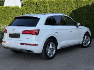 White Audi Q5 2017 in Jonava, with an engine capacity of 1.97 L and mileage of 227 thousand km for 18950 €, photo 7 on AUTOMOTO.COM.LV