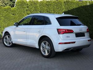 White Audi Q5 2017 in Jonava, with an engine capacity of 1.97 L and mileage of 227 thousand km for 18950 €, photo 11 on AUTOMOTO.COM.LV