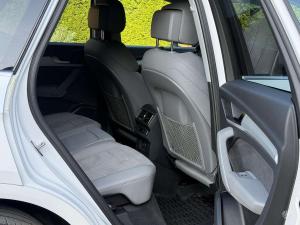 White Audi Q5 2017 in Jonava, with an engine capacity of 1.97 L and mileage of 227 thousand km for 18950 €, photo 24 on AUTOMOTO.COM.LV