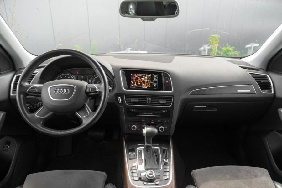 Balts Audi Q5 2017 Viļņa, ar dzinēja tilpumu 2.00 L un nobraukumu 181 tūkst. km par 14900 €, foto 10 vietnē AUTOMOTO.COM.LV