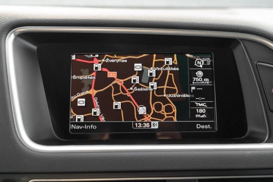 Balts Audi Q5 2017 Viļņa, ar dzinēja tilpumu 2.00 L un nobraukumu 181 tūkst. km par 14900 €, foto 15 vietnē AUTOMOTO.COM.LV