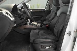 White Audi Q5 2017 in Vilnius, with an engine capacity of 2.00 L and mileage of 181 thousand km for 14900 €, photo 9 on AUTOMOTO.COM.LV