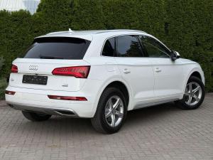 White Audi Q5 2017 in Jonava, with an engine capacity of 1.97 L and mileage of 219 thousand km for 18700 €, photo 7 on AUTOMOTO.COM.LV