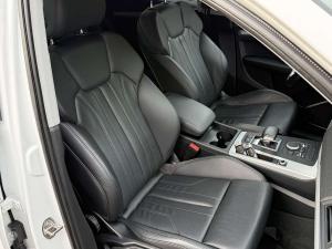 White Audi Q5 2017 in Jonava, with an engine capacity of 1.97 L and mileage of 219 thousand km for 18700 €, photo 24 on AUTOMOTO.COM.LV