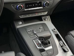 White Audi Q5 2017 in Jonava, with an engine capacity of 1.97 L and mileage of 219 thousand km for 18700 €, photo 36 on AUTOMOTO.COM.LV
