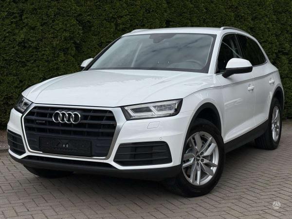 Audi Q5 2017 in Jonava on AUTOMOTO.COM.LV White Audi Q5 2017 in Jonava, with an engine capacity of 1.97 L and mileage of 193 thousand km for 18900 €, photo 3 on AUTOMOTO.COM.LV