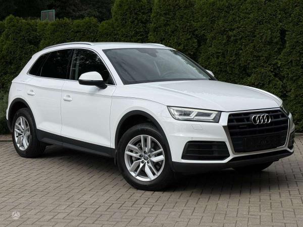 Audi Q5 2017 in Jonava on AUTOMOTO.COM.LV White Audi Q5 2017 in Jonava, with an engine capacity of 1.97 L and mileage of 193 thousand km for 18900 €, photo 6 on AUTOMOTO.COM.LV