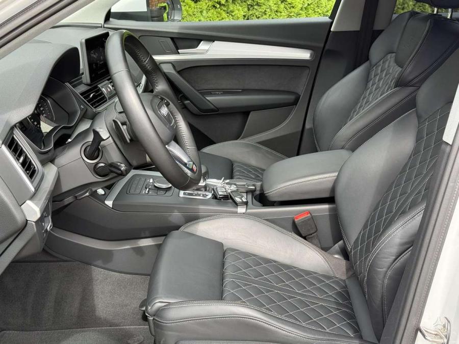 White Audi Q5 2017 in Jonava, with an engine capacity of 1.97 L and mileage of 193 thousand km for 18900 €, photo 15 on AUTOMOTO.COM.LV