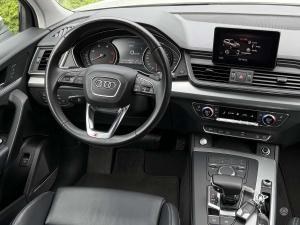 White Audi Q5 2017 in Jonava, with an engine capacity of 1.97 L and mileage of 193 thousand km for 18900 €, photo 22 on AUTOMOTO.COM.LV