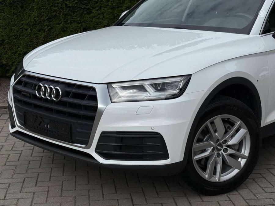 White Audi Q5 2017 in Jonava, with an engine capacity of 1.97 L and mileage of 193 thousand km for 18900 €, photo 46 on AUTOMOTO.COM.LV