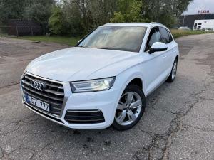 White Audi Q5 2017 in Ukmerge, with an engine capacity of 2.00 L and mileage of 386 thousand km for 14850 €, photo  on AUTOMOTO.COM.LV