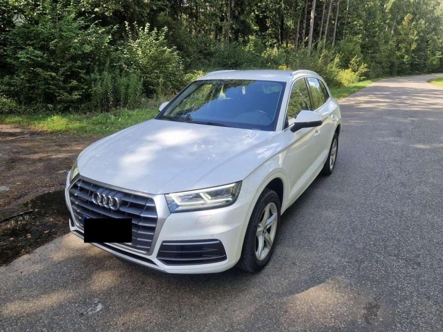 White Audi Q5 2017 in Jonava, with an engine capacity of 2.00 L and mileage of 152 thousand km for 21800 €, photo 4 on AUTOMOTO.COM.LV