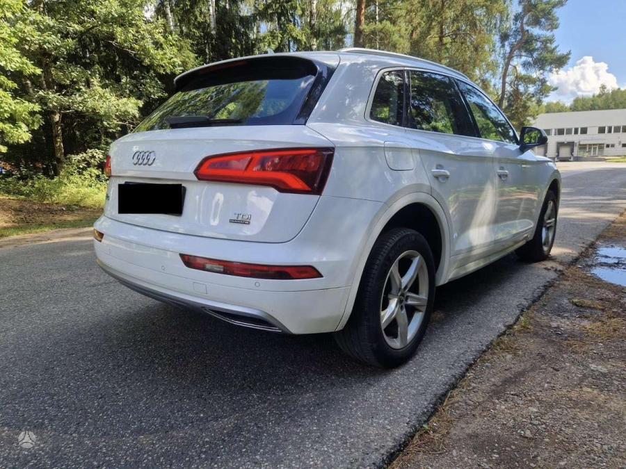 White Audi Q5 2017 in Jonava, with an engine capacity of 2.00 L and mileage of 152 thousand km for 21800 €, photo 6 on AUTOMOTO.COM.LV