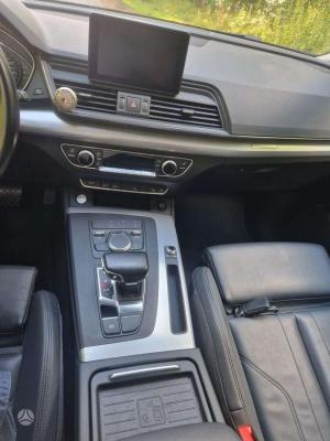 White Audi Q5 2017 in Jonava, with an engine capacity of 2.00 L and mileage of 152 thousand km for 21800 €, photo 11 on AUTOMOTO.COM.LV
