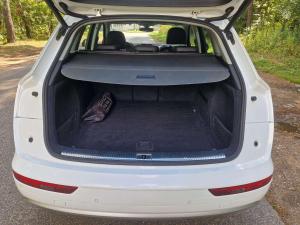 White Audi Q5 2017 in Jonava, with an engine capacity of 2.00 L and mileage of 152 thousand km for 21800 €, photo 14 on AUTOMOTO.COM.LV