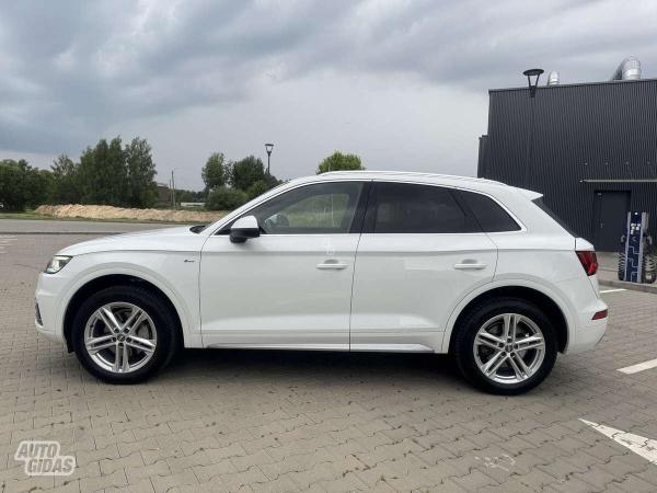 White Audi Q5 2017 in Kaunas, with an engine capacity of 2.00 L and mileage of 308 thousand km for 18800 €, photo 7 on AUTOMOTO.COM.LV