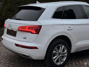 White Audi Q5 2018 in Jonava, with an engine capacity of 1.97 L and mileage of 197 thousand km for 19950 €, photo 9 on AUTOMOTO.COM.LV