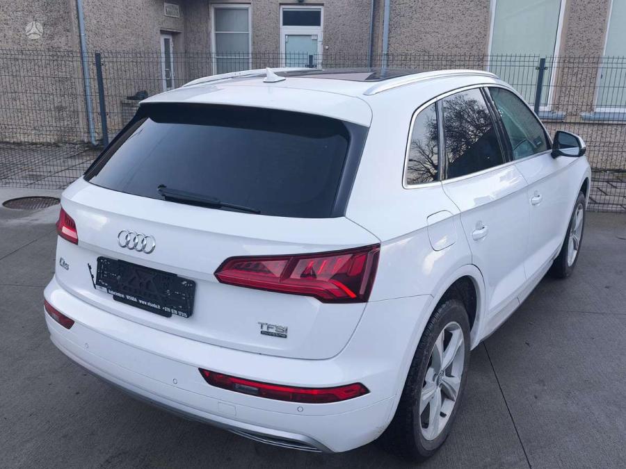 White Audi Q5 2018 in Klaipeda, with an engine capacity of 1.98 L and mileage of 134 thousand km for 177000 €, photo 7 on AUTOMOTO.COM.LV