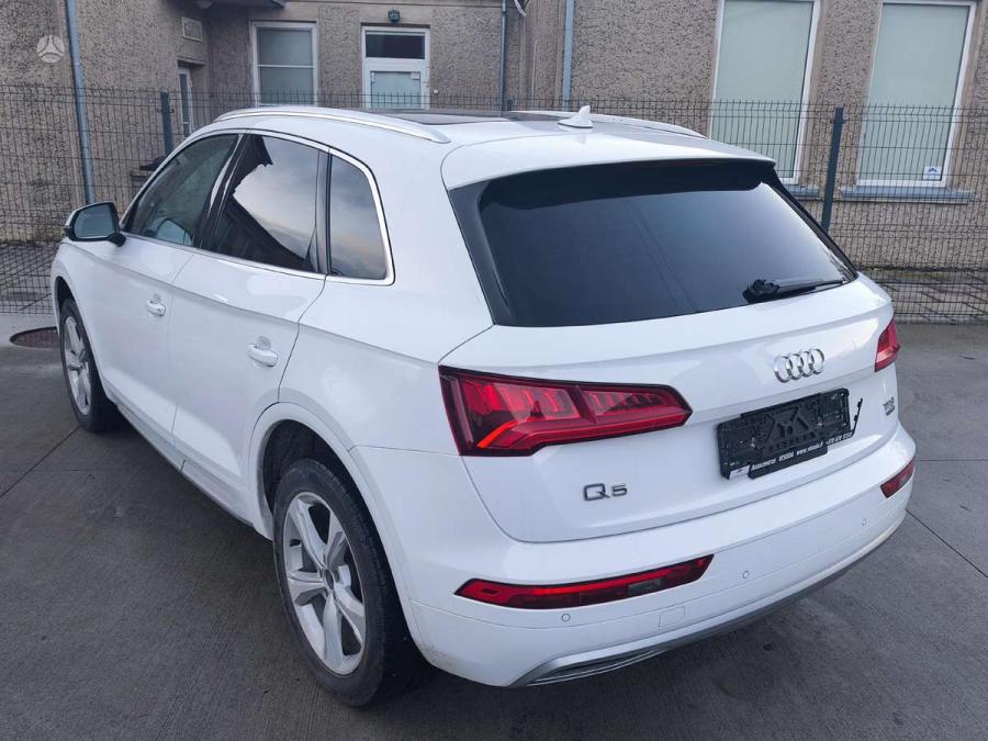 White Audi Q5 2018 in Klaipeda, with an engine capacity of 1.98 L and mileage of 134 thousand km for 177000 €, photo 8 on AUTOMOTO.COM.LV