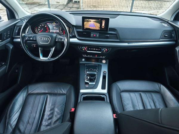 White Audi Q5 2018 in Klaipeda, with an engine capacity of 1.98 L and mileage of 134 thousand km for 18200 €, photo 11 on AUTOMOTO.COM.LV