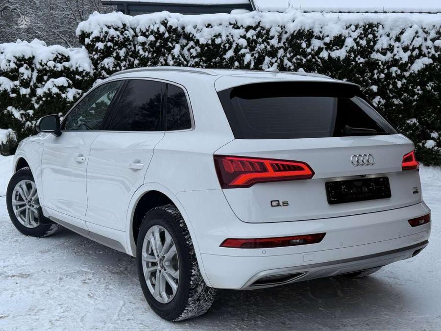 Balts Audi Q5 2018 Jonava, ar dzinēja tilpumu 1.97 L un nobraukumu 197 tūkst. km par 19950 €, foto 5 vietnē AUTOMOTO.COM.LV