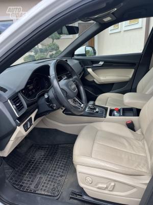 White Audi Q5 2018 in Kaunas, with an engine capacity of 2.00 L and mileage of 102 thousand km for 18650 €, photo 12 on AUTOMOTO.COM.LV
